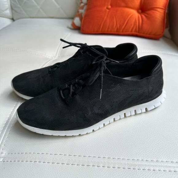 Cole Haan | Shoes | Last Chance Cole Haan Womens Zerogrand Perforated ...